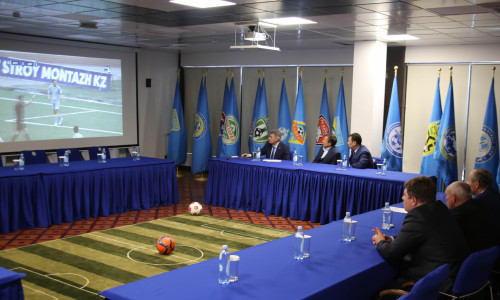 Referee Panel Meeting - Video